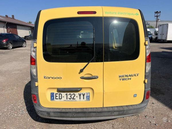 Dzeltens Renault Kangoo 2016 Tauragė, ar dzinēja tilpumu 0.00 L un nobraukumu 110 tūkst. km par 3800 €, foto 6 vietnē AUTOMOTO.COM.LV