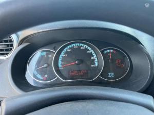 Yellow Renault Kangoo 2016 in Taurage, with an engine capacity of 0.00 L and mileage of 110 thousand km for 3800 €, photo 15 on AUTOMOTO.COM.LV