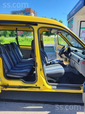 Dzeltens Renault Kangoo 2005 Rīga, ar dzinēja tilpumu 1.50 L un nobraukumu 229 tūkst. km par 1580 €, foto 7 vietnē AUTOMOTO.COM.LV