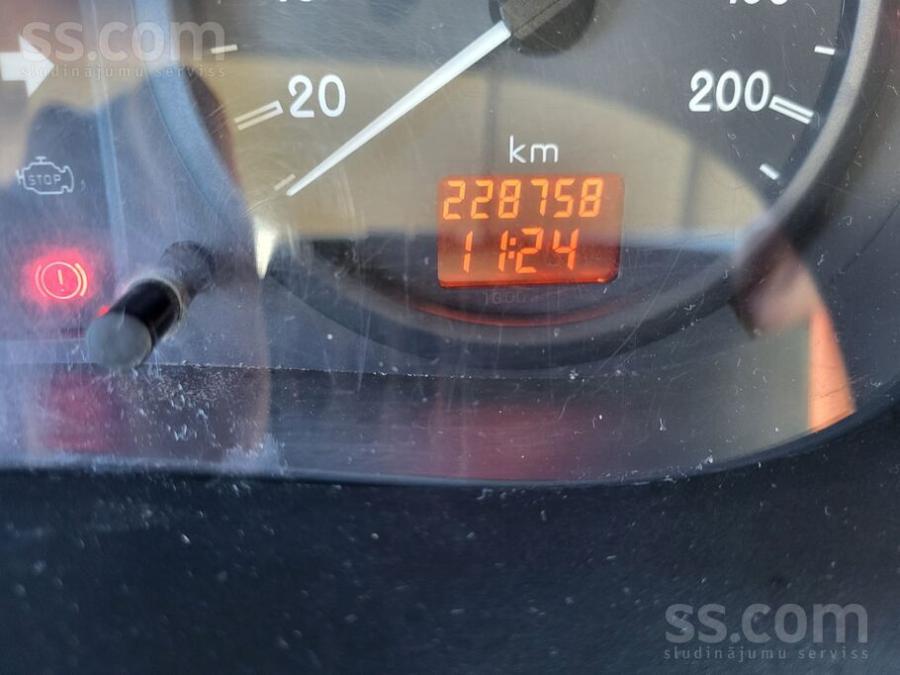 Dzeltens Renault Kangoo 2005 Rīga, ar dzinēja tilpumu 1.50 L un nobraukumu 229 tūkst. km par 1580 €, foto 10 vietnē AUTOMOTO.COM.LV