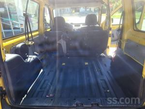 Dzeltens Renault Kangoo 2005 Rīga, ar dzinēja tilpumu 1.50 L un nobraukumu 229 tūkst. km par 1580 €, foto 13 vietnē AUTOMOTO.COM.LV