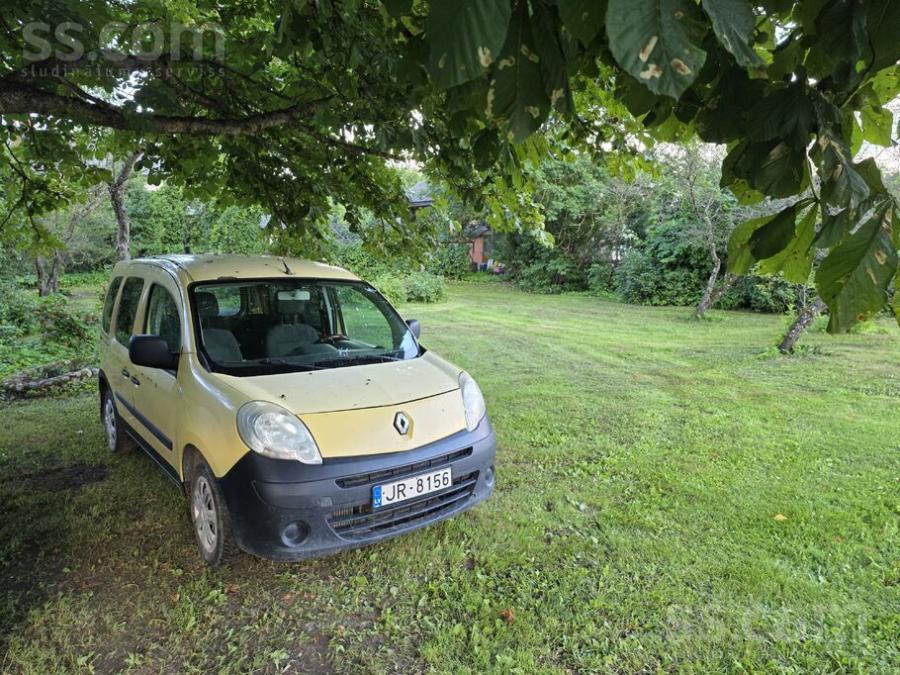 Dzeltens Renault Kangoo 2011 Ogre, ar dzinēja tilpumu 1.50 L un nobraukumu 293 tūkst. km par 1900 €, foto 1 vietnē AUTOMOTO.COM.LV