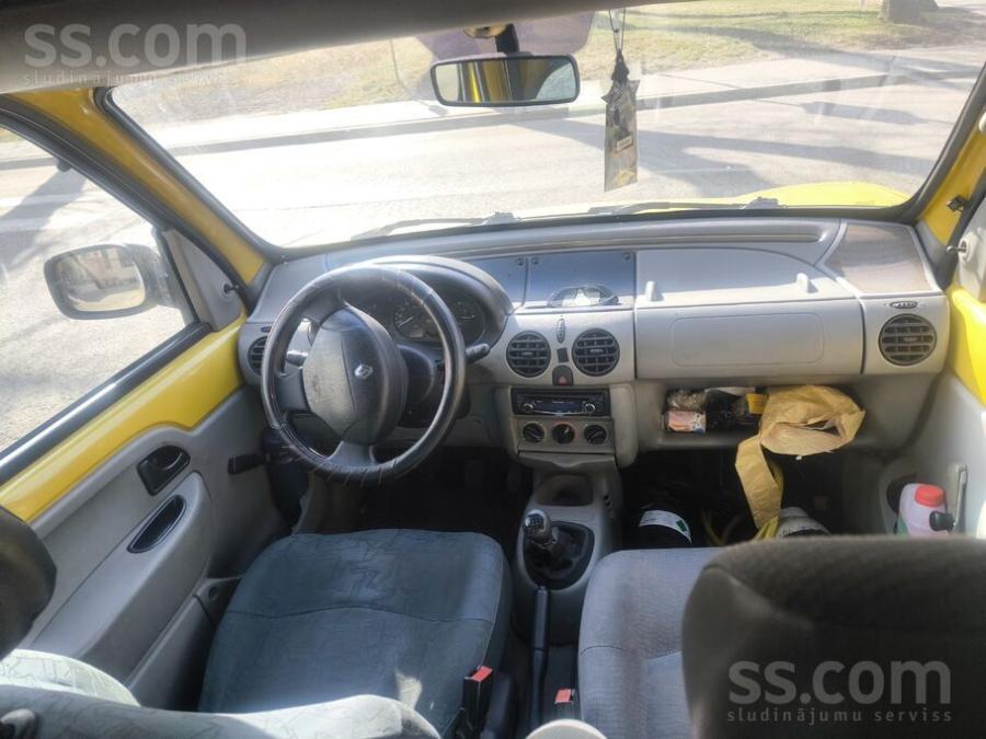 Dzeltens Renault Kangoo 2001 Rīga, ar dzinēja tilpumu 1.90 L un nobraukumu 230 tūkst. km par 1000 €, foto 8 vietnē AUTOMOTO.COM.LV