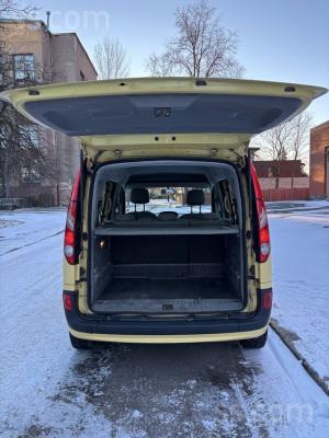 Yellow Renault Kangoo 2010 in Riga, with an engine capacity of 1.60 L and mileage of 179 thousand km for 3200 €, photo 8 on AUTOMOTO.COM.LV