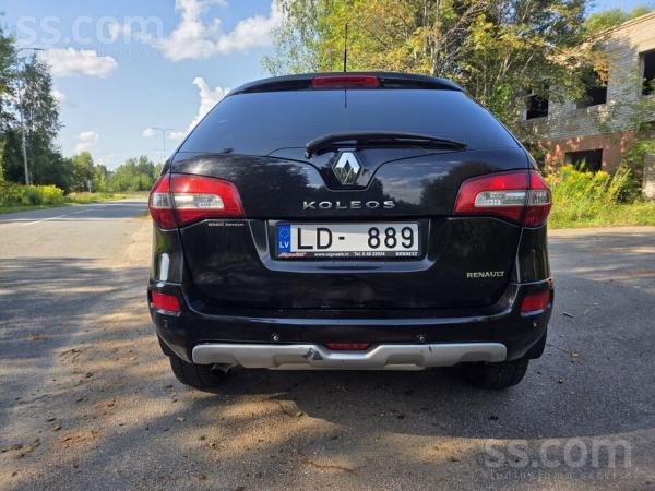 Black Renault Koleos 2008 in Daugavpils, with an engine capacity of 2.00 L and mileage of 0 thousand km for 3890 €, photo 7 on AUTOMOTO.COM.LV
