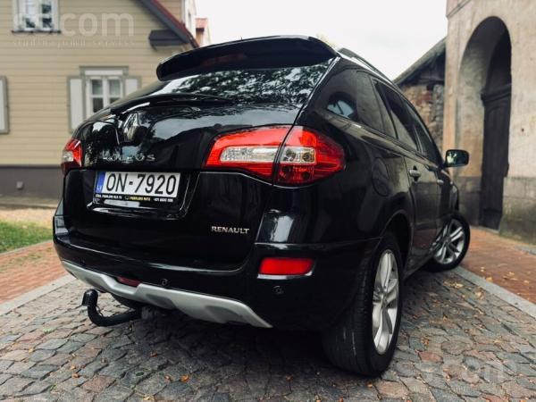 Melns Renault Koleos 2010 Cēsis, ar dzinēja tilpumu 2.00 L un nobraukumu 0 tūkst. km par 5150 €, foto 6 vietnē AUTOMOTO.COM.LV