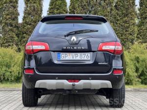 Black Renault Koleos 2011 in Jelgava, with an engine capacity of 2.00 L and mileage of 221 thousand km for 4999 €, photo 7 on AUTOMOTO.COM.LV