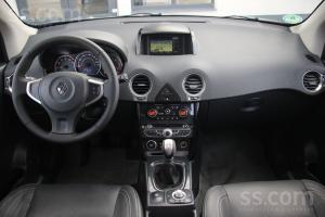 Melns Renault Koleos 2011 Tukums, ar dzinēja tilpumu 2.00 L un nobraukumu 165 tūkst. km par 6390 €, foto 18 vietnē AUTOMOTO.COM.LV