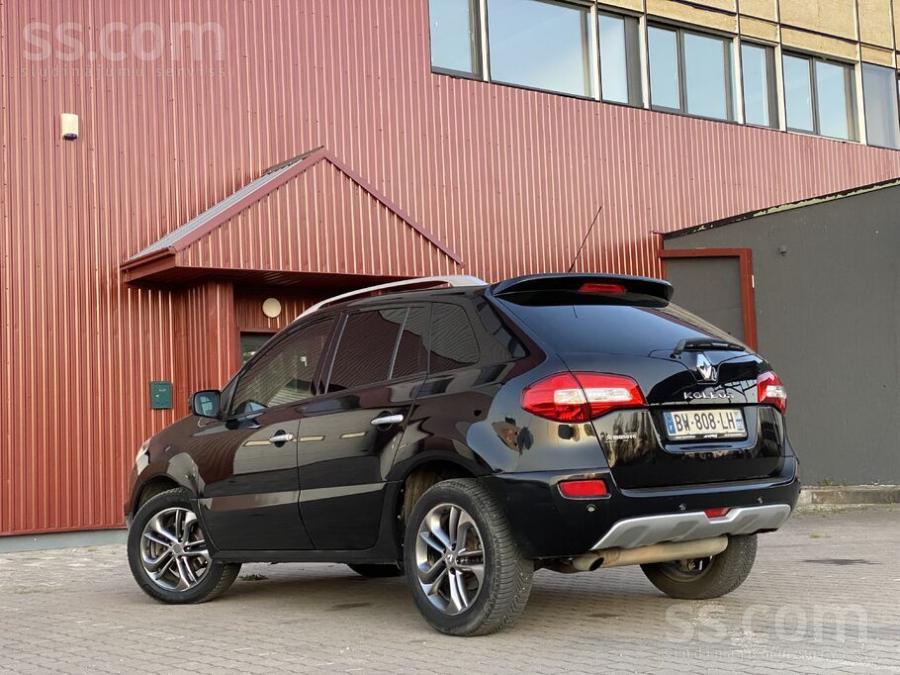 Black Renault Koleos 2012 in Riga, with an engine capacity of 2.00 L and mileage of 226 thousand km for 24500 €, photo 5 on AUTOMOTO.COM.LV