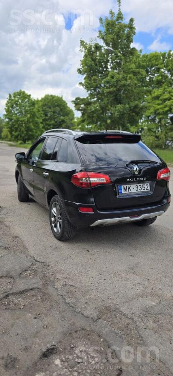 Melns Renault Koleos 2012 Rīga, ar dzinēja tilpumu 2.00 L un nobraukumu 209 tūkst. km par 6000 €, foto 3 vietnē AUTOMOTO.COM.LV