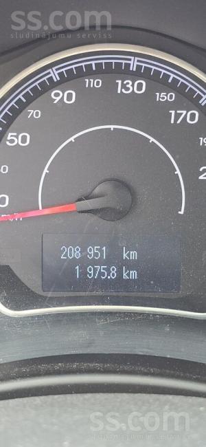Melns Renault Koleos 2012 Rīga, ar dzinēja tilpumu 2.00 L un nobraukumu 209 tūkst. km par 6000 €, foto 9 vietnē AUTOMOTO.COM.LV