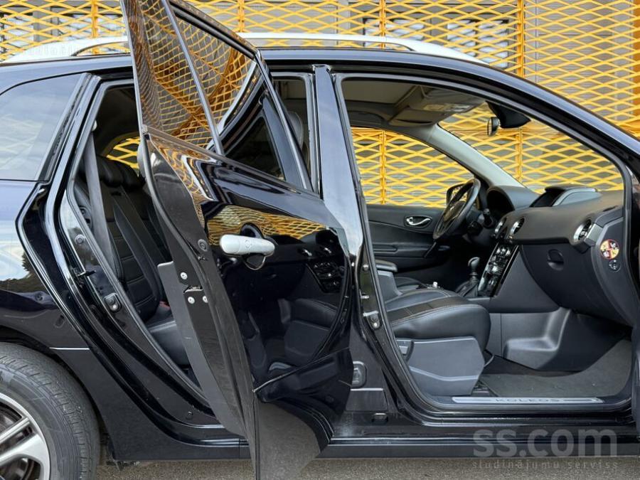 Melns Renault Koleos 2012 Ogre, ar dzinēja tilpumu 2.00 L un nobraukumu 177 tūkst. km par 5799 €, foto 16 vietnē AUTOMOTO.COM.LV