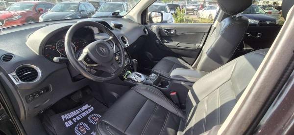 Black Renault Koleos 2012 in Kaunas, with an engine capacity of 2.00 L and mileage of 240 thousand km for 5250 €, photo 8 on AUTOMOTO.COM.LV