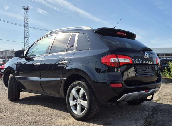 Melns Renault Koleos 2012 Kauņa, ar dzinēja tilpumu 2.00 L un nobraukumu 240 tūkst. km par 4999 €, foto 3 vietnē AUTOMOTO.COM.LV