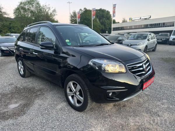 Black Renault Koleos 2012 in Ogre, with an engine capacity of 2.00 L and mileage of 177 thousand km for 5699 €, photo 4 on AUTOMOTO.COM.LV