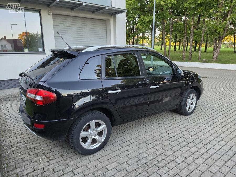 Melns Renault Koleos 2012 Jurbarkas, ar dzinēja tilpumu 2.00 L un nobraukumu 262 tūkst. km par 3900 €, foto 6 vietnē AUTOMOTO.COM.LV