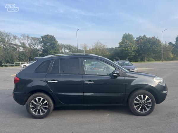 Black Renault Koleos 2012 in Kaunas, with an engine capacity of 2.00 L and mileage of 245 thousand km for 4900 €, photo 5 on AUTOMOTO.COM.LV