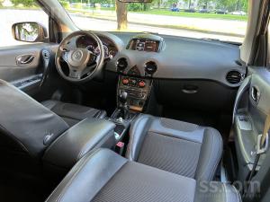 Black Renault Koleos 2013 in Riga, with an engine capacity of 2.00 L and mileage of 0 thousand km for 5800 €, photo 12 on AUTOMOTO.COM.LV