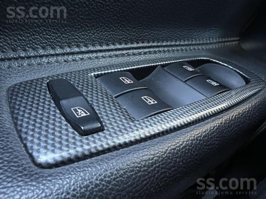 Black Renault Koleos 2013 in Riga, with an engine capacity of 2.00 L and mileage of 0 thousand km for 5800 €, photo 25 on AUTOMOTO.COM.LV