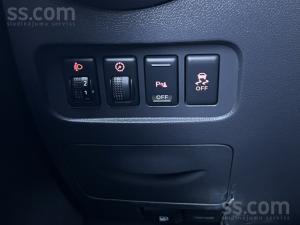 Black Renault Koleos 2013 in Riga, with an engine capacity of 2.00 L and mileage of 0 thousand km for 5800 €, photo 26 on AUTOMOTO.COM.LV