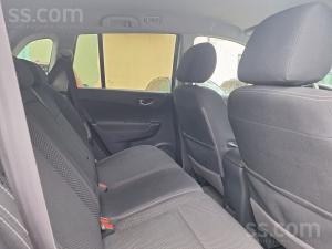 Black Renault Koleos 2014 in Daugavpils, with an engine capacity of 2.00 L and mileage of 0 thousand km for 6400 €, photo 17 on AUTOMOTO.COM.LV