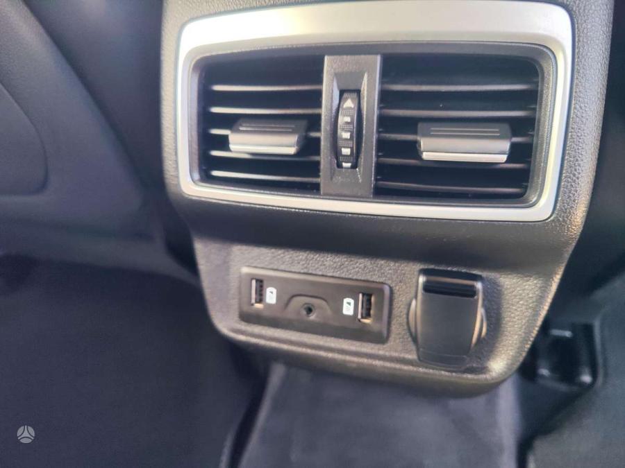 Black Renault Koleos 2017 in Taurage, with an engine capacity of 2.00 L and mileage of 124 thousand km for 14500 €, photo 24 on AUTOMOTO.COM.LV
