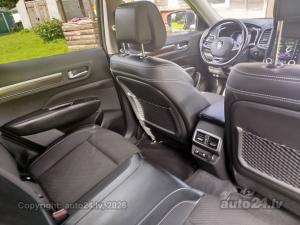 Melns Renault Koleos 2019 Tallina, ar dzinēja tilpumu 2.00 L un nobraukumu 122 tūkst. km par 16000 €, foto 12 vietnē AUTOMOTO.COM.LV
