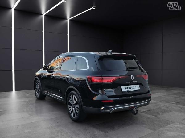 Black Renault Koleos 2021 in Kaunas, with an engine capacity of 2.00 L and mileage of 96 thousand km for 27329 €, photo 2 on AUTOMOTO.COM.LV