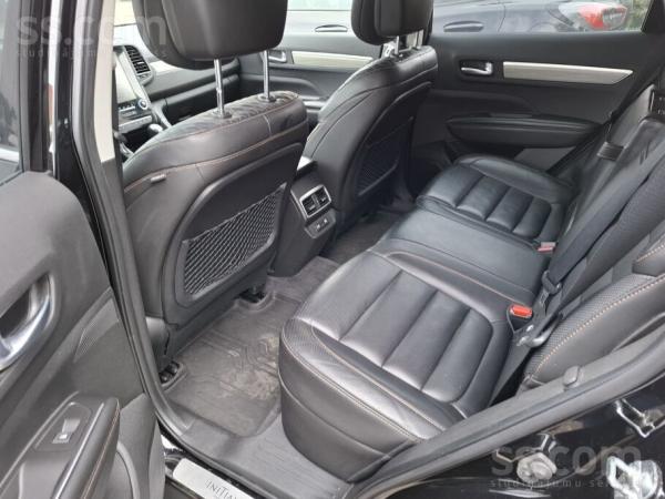 Black Renault Koleos 2023 in Riga, with an engine capacity of 2.00 L and mileage of 103 thousand km for 21900 €, photo 8 on AUTOMOTO.COM.LV