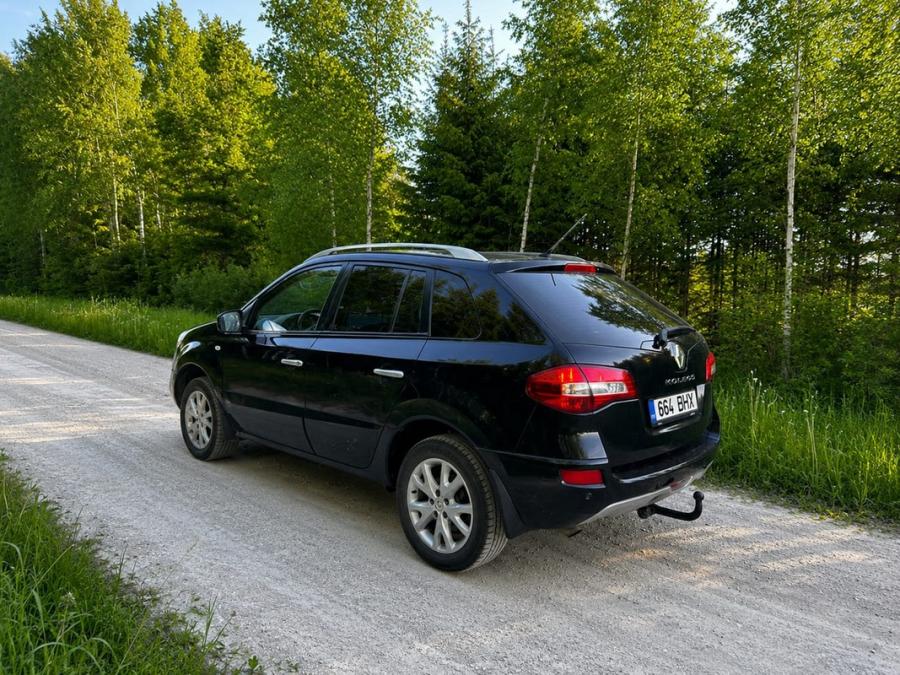 Black Renault Koleos 2008 in Tallinn, with an engine capacity of 2.00 L and mileage of 165 thousand km for 2790 €, photo 11 on AUTOMOTO.COM.LV