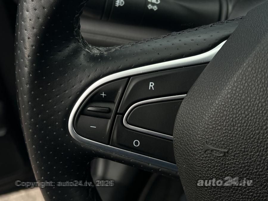 Black Renault Koleos 2018 in Parnu, with an engine capacity of 2.00 L and mileage of 75 thousand km for 17900 €, photo 22 on AUTOMOTO.COM.LV