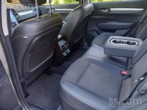 Brown Renault Koleos 2019 in Riga, with an engine capacity of 2.00 L and mileage of 236 thousand km for 10800 €, photo 8 on AUTOMOTO.COM.LV