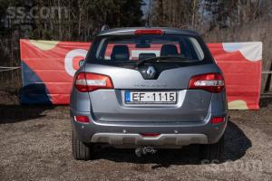 Renault Koleos 2008 in Riga, with an engine capacity of 2.50 L and mileage of 282 thousand km for 3600 €, photo 4 on AUTOMOTO.COM.LV