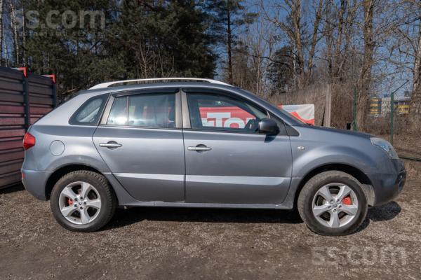 Renault Koleos 2008 Rīga, ar dzinēja tilpumu 2.50 L un nobraukumu 282 tūkst. km par 3600 €, foto 4 vietnē AUTOMOTO.COM.LV