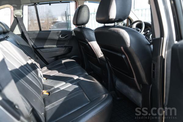 Renault Koleos 2008 Rīga, ar dzinēja tilpumu 2.50 L un nobraukumu 282 tūkst. km par 3600 €, foto 10 vietnē AUTOMOTO.COM.LV