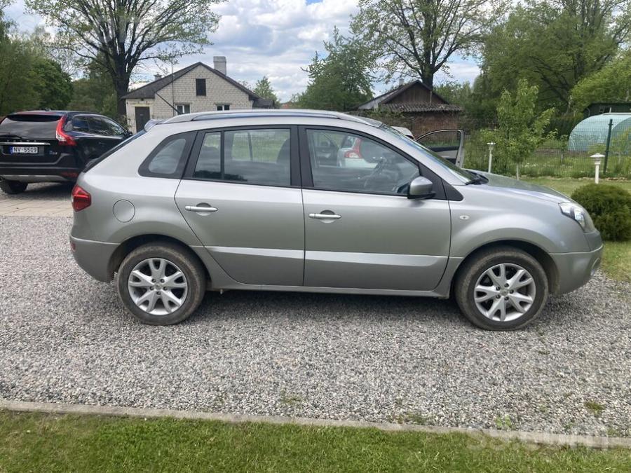 Renault Koleos 2009 in Riga, with an engine capacity of 2.00 L and mileage of 193 thousand km for 3000 €, photo 2 on AUTOMOTO.COM.LV