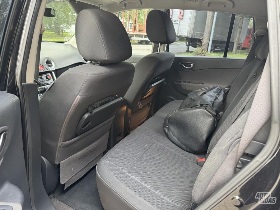 Renault Koleos 2009 Viļņa, ar dzinēja tilpumu 2.00 L un nobraukumu 185 tūkst. km par 2749 €, foto 7 vietnē AUTOMOTO.COM.LV