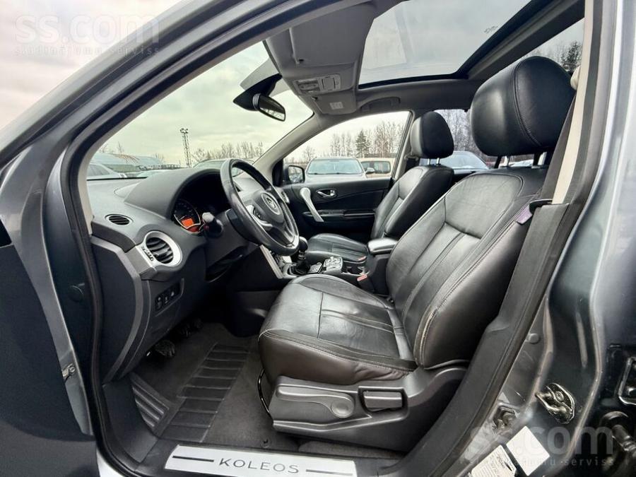 Grey Renault Koleos 2008 in Riga, with an engine capacity of 2.00 L and mileage of 0 thousand km for 4350 €, photo 13 on AUTOMOTO.COM.LV
