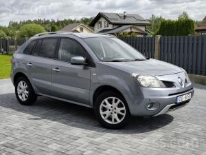 Grey Renault Koleos 2008 in Riga, with an engine capacity of 2.00 L and mileage of 0 thousand km for 4500 €, photo 3 on AUTOMOTO.COM.LV