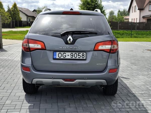 Pelēks Renault Koleos 2008 Rīga, ar dzinēja tilpumu 2.00 L un nobraukumu 0 tūkst. km par 4500 €, foto 9 vietnē AUTOMOTO.COM.LV