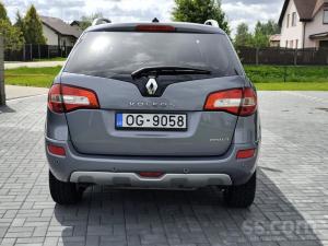 Grey Renault Koleos 2008 in Riga, with an engine capacity of 2.00 L and mileage of 0 thousand km for 4500 €, photo 10 on AUTOMOTO.COM.LV