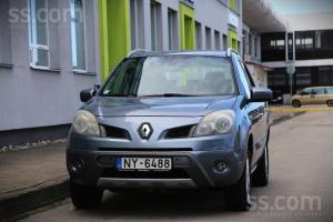 Pelēks Renault Koleos 2008 Rīga, ar dzinēja tilpumu 2.00 L un nobraukumu 233 tūkst. km par 2995 €, foto  vietnē AUTOMOTO.COM.LV