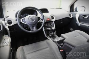 Pelēks Renault Koleos 2008 Rīga, ar dzinēja tilpumu 2.00 L un nobraukumu 233 tūkst. km par 2995 €, foto 9 vietnē AUTOMOTO.COM.LV