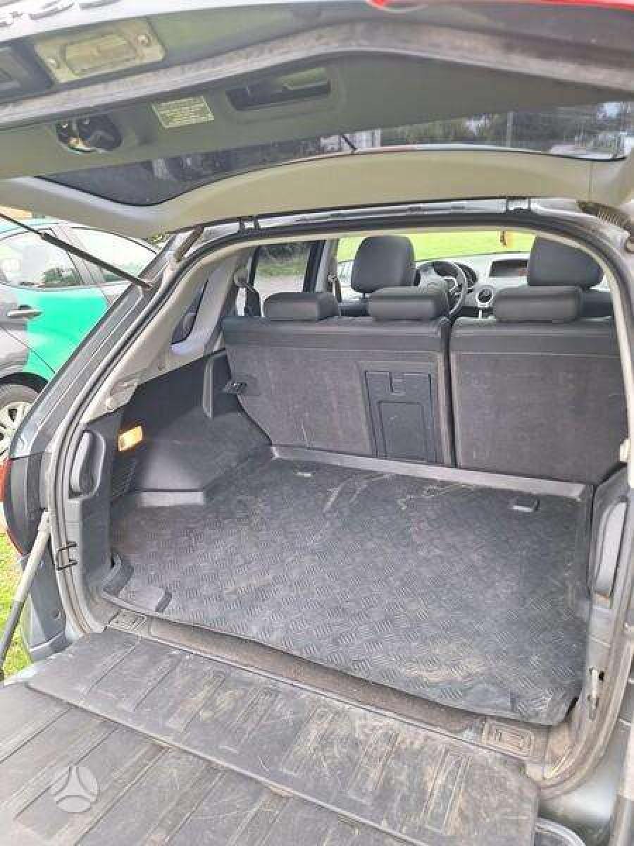 Grey Renault Koleos 2008 in Kaunas, with an engine capacity of 2.00 L and mileage of 240 thousand km for 1400 €, photo 7 on AUTOMOTO.COM.LV
