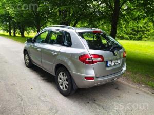 Серый Рено Колеос 2009 в Рига, объемом двигателя 2.00 л и пробегом 260 тыс. км за 3870 €, фото  на AUTOMOTO.COM.LV