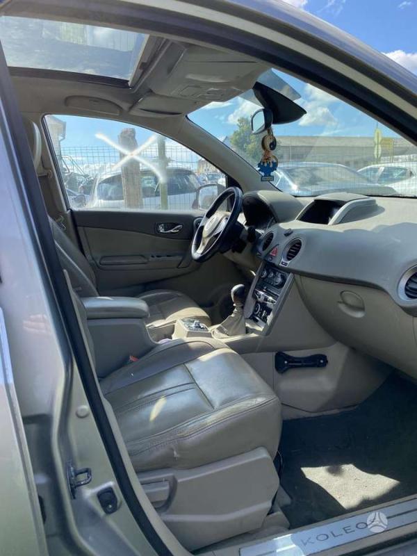 Pelēks Renault Koleos 2009 Tauragė, ar dzinēja tilpumu 2.00 L un nobraukumu 289 tūkst. km par 2800 €, foto 5 vietnē AUTOMOTO.COM.LV