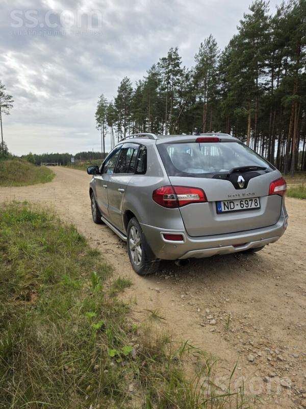 Grey Renault Koleos 2009 in Riga, with an engine capacity of 2.00 L and mileage of 210 thousand km for 3700 €, photo 3 on AUTOMOTO.COM.LV