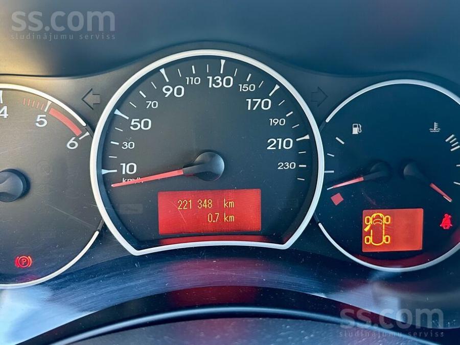 Серый Рено Колеос 2009 в Рига, объемом двигателя 2.00 л и пробегом 0 тыс. км за 3990 €, фото 13 на AUTOMOTO.COM.LV