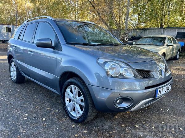 Renault Koleos 2009 in Riga on AUTOMOTO.COM.LV Grey Renault Koleos 2009 in Riga, with an engine capacity of 2.00 L and mileage of 0 thousand km for 3990 €, photo 4 on AUTOMOTO.COM.LV