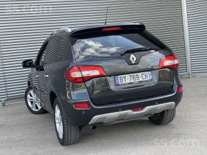 Pelēks Renault Koleos 2012 Rīga, ar dzinēja tilpumu 2.00 L un nobraukumu 191 tūkst. km par 5650 €, foto 5 vietnē AUTOMOTO.COM.LV